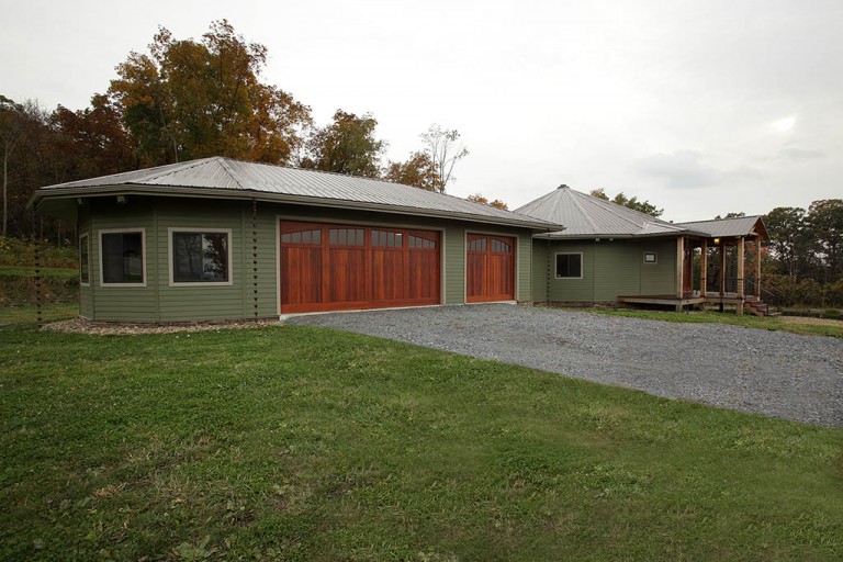 Net Zero with a View | Deltec Homes